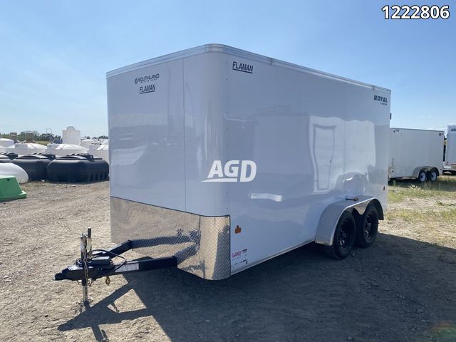 Neuf 2024 Royal Cargo LCHT35-714F-78 Remorque fermée | AgricoleIdéal