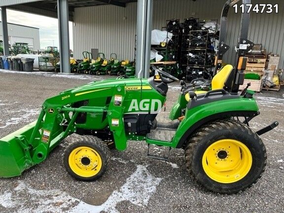 Used 2022 John Deere 2032R Tractor | AgDealer