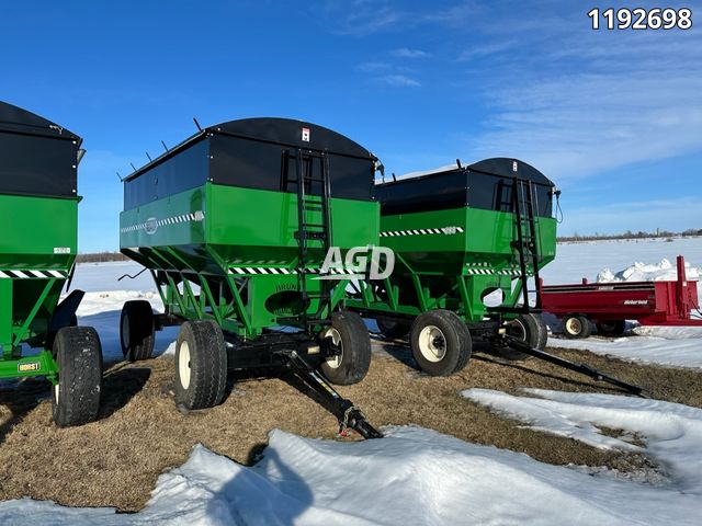 New 2024 Bruns Manufacturing 600 Gravity Box | AgDealer