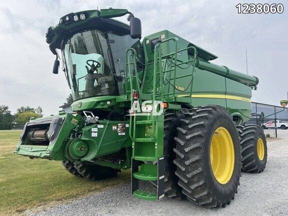 Used 2023 John Deere S760 Combine | AgDealer
