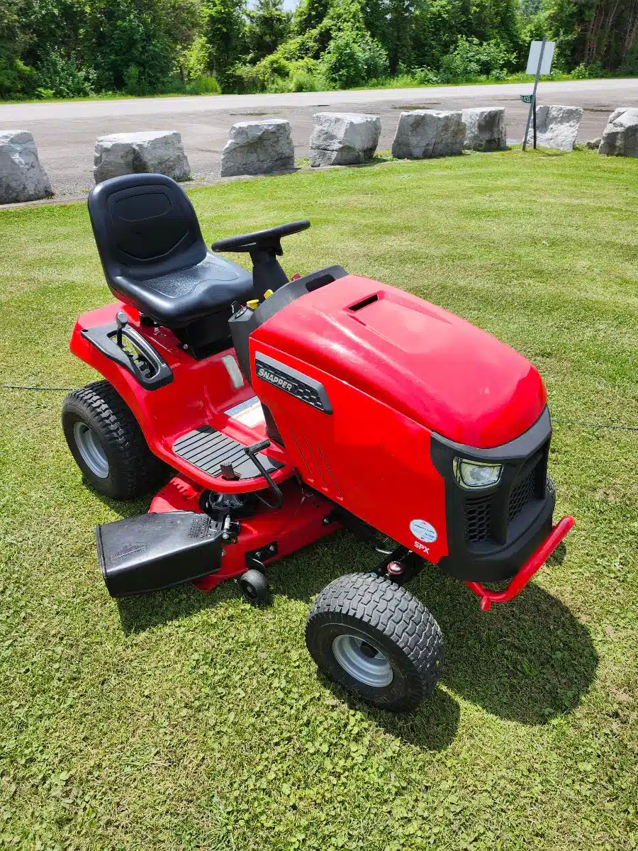 Used 2020 Snapper SPX Lawn Tractor | AgDealer