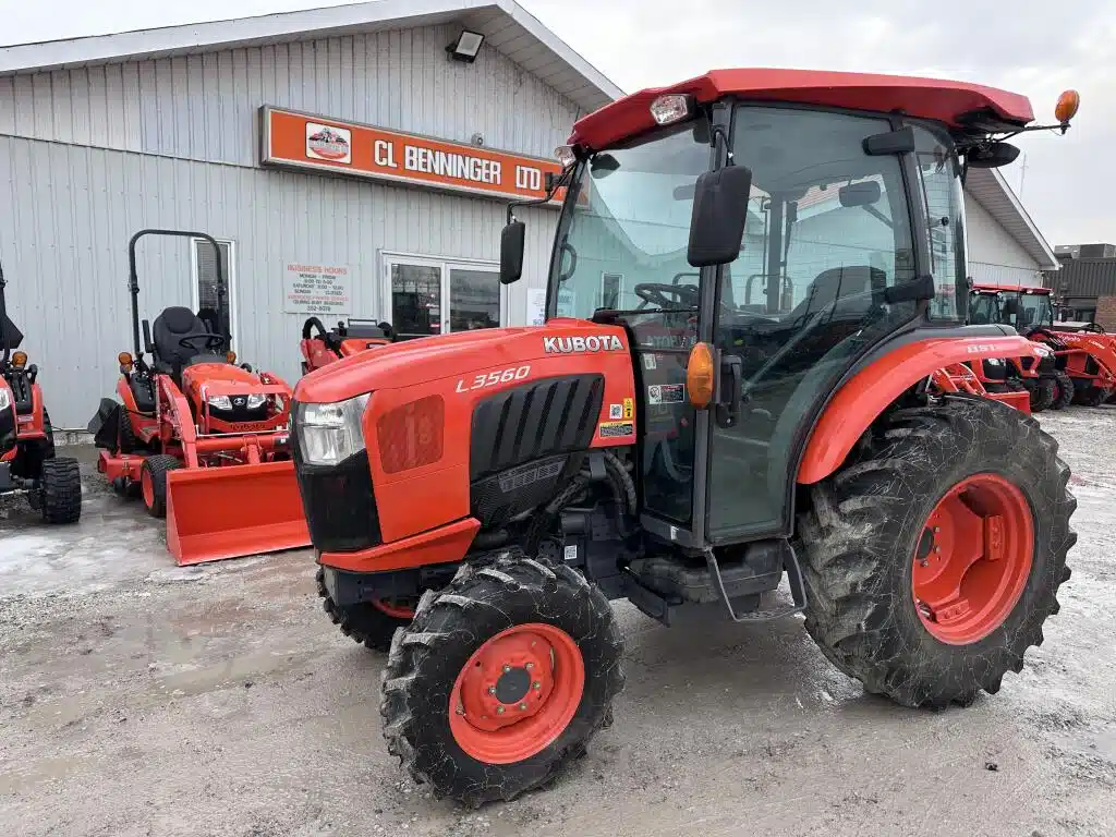 Used 2019 Kubota L3560 Tractor