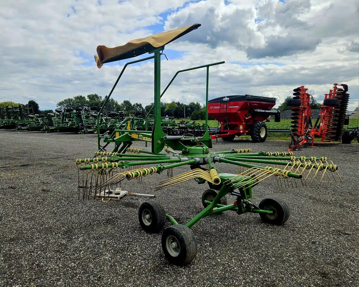 Used 2007 Krone Swadro 46T Rake