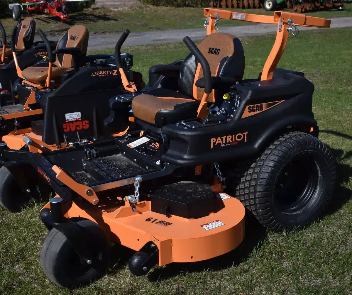 Neuf 2025 Scag 8D16SCA Tondeuse à rayon de braquage zéro