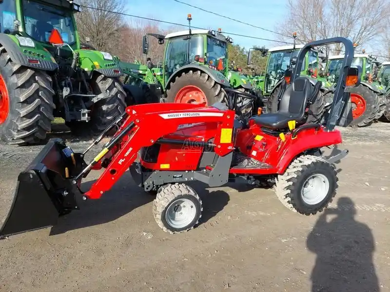 New 2023 Massey Ferguson GC1725M Tractor | AgDealer