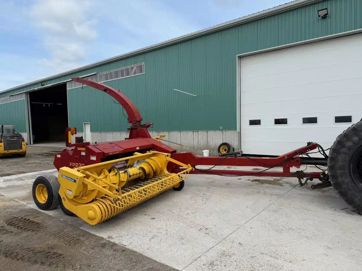 Used New Holland FP230 Forage Harvester