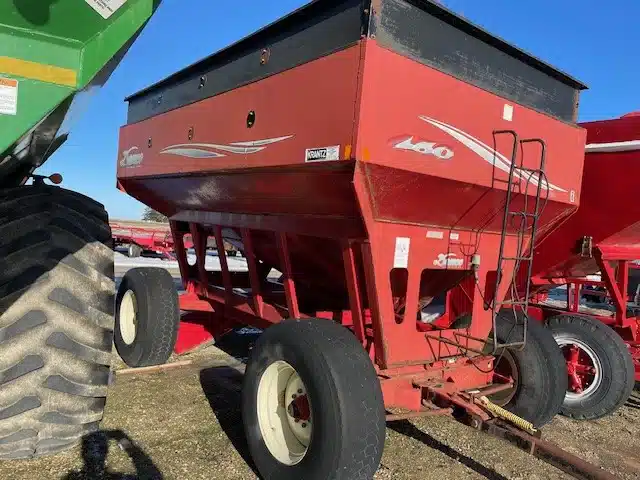 Used Demco 450 Gravity Box | AgDealer