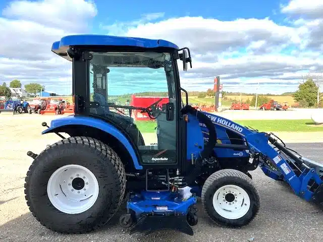 Used 2014 New Holland Boomer 3045 Tractor Loader | AgDealer