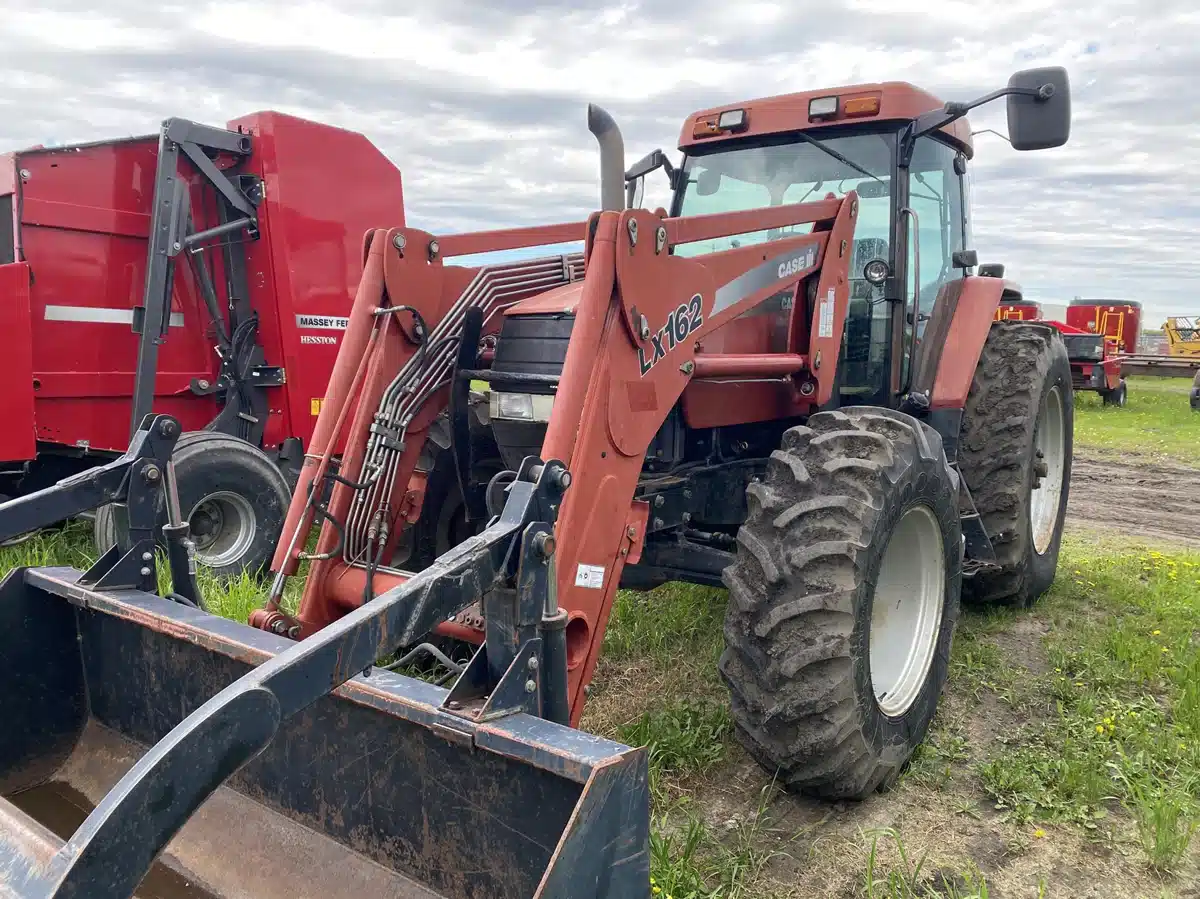 Used 2002 Case IH MX120 Tractor | AgDealer