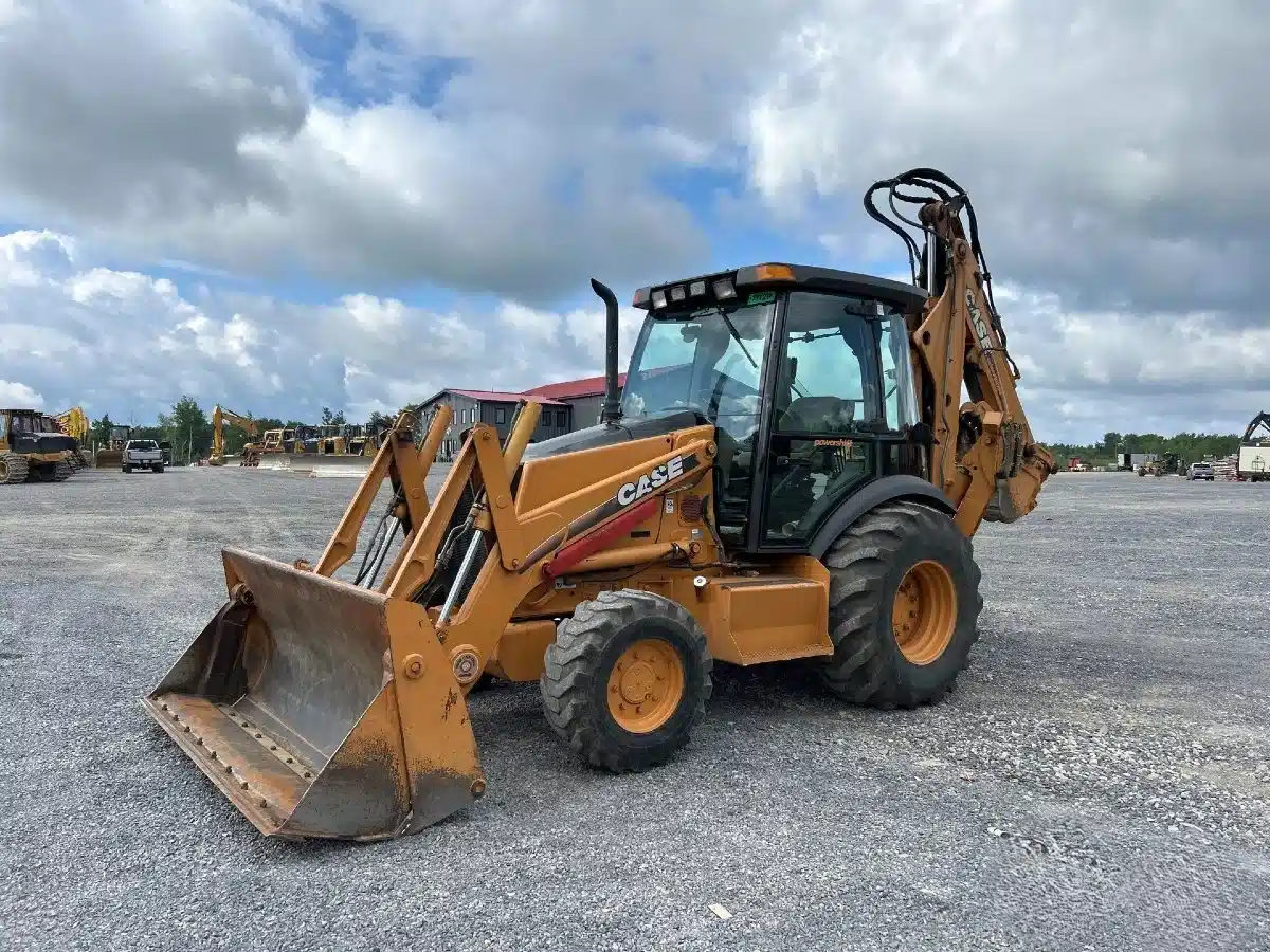 Used Case 590 SUPER M Backhoe Loader | AgDealer