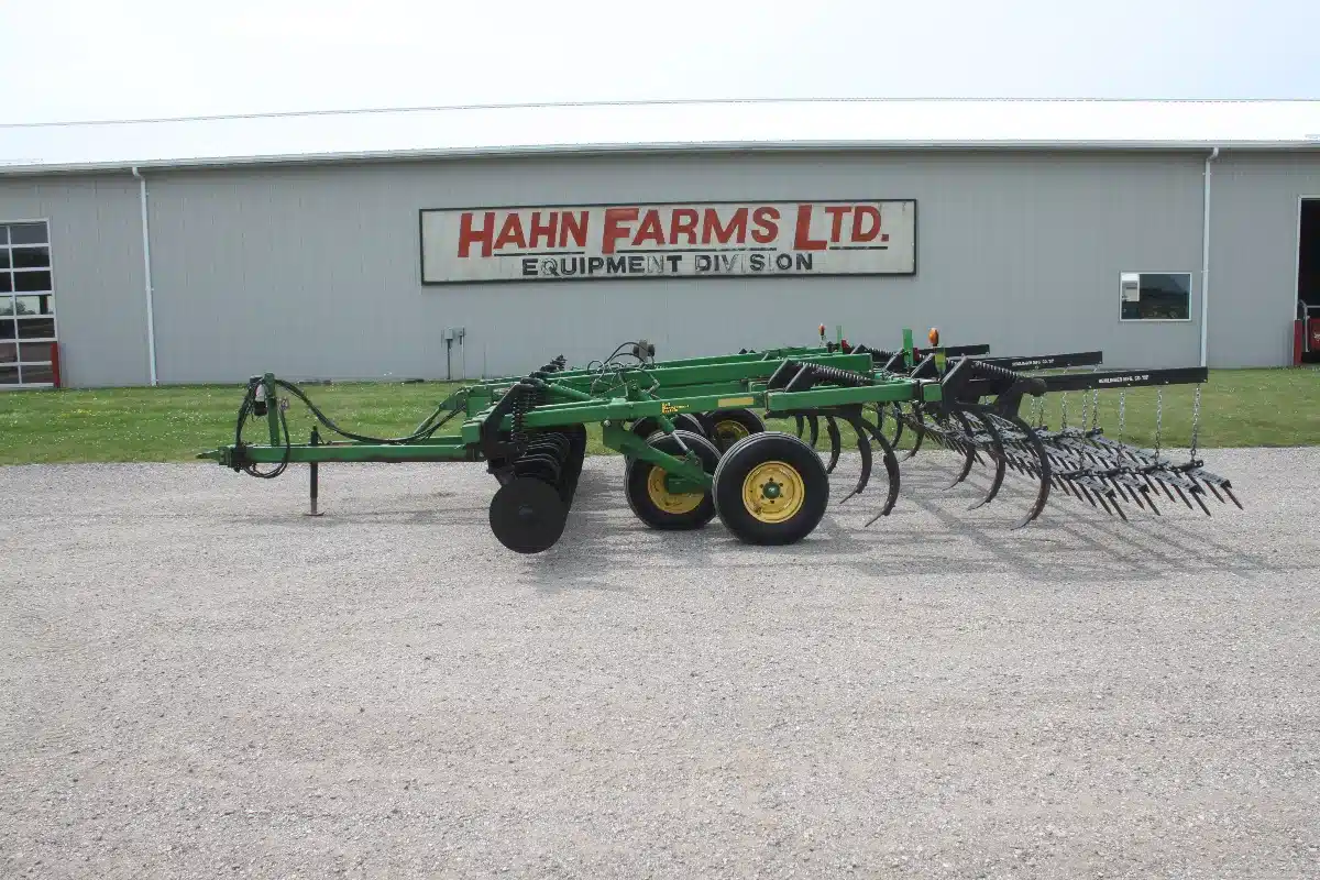 Used 2008 John Deere 714 Disc Chisel