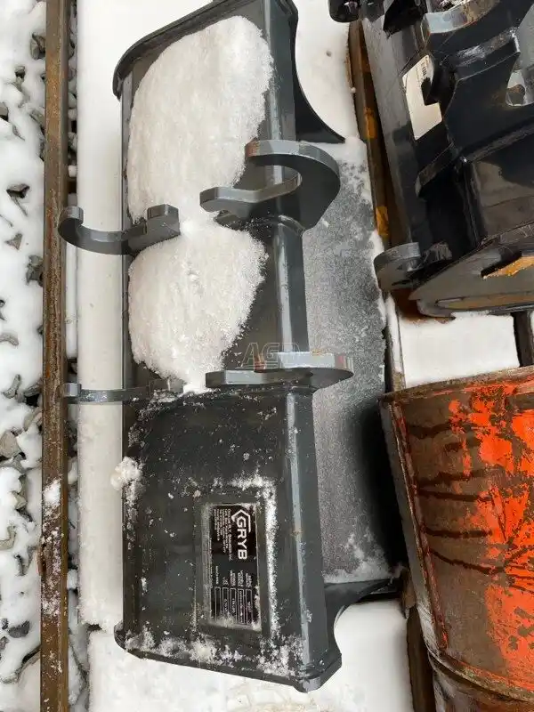 Used ***MANUFACTURER NOT SPECIFIED*** 24\" DITCHING Bucket | AgDealer