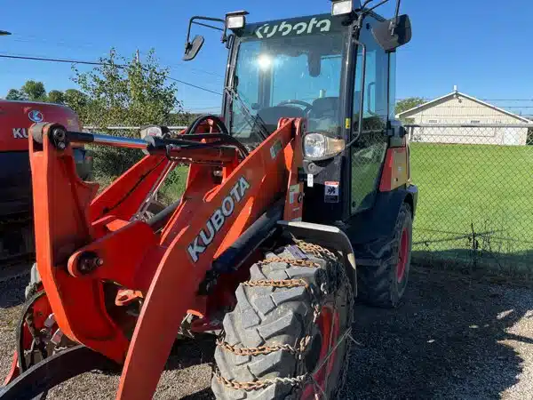 Used 2018 Kubota R530C Front End Loader
