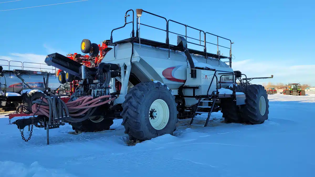 Used 2015 Bourgault 7950 Air Cart
