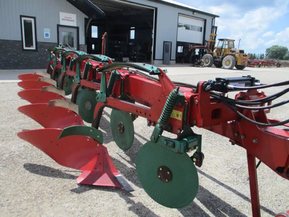 Used Kverneland BB115HD Plow