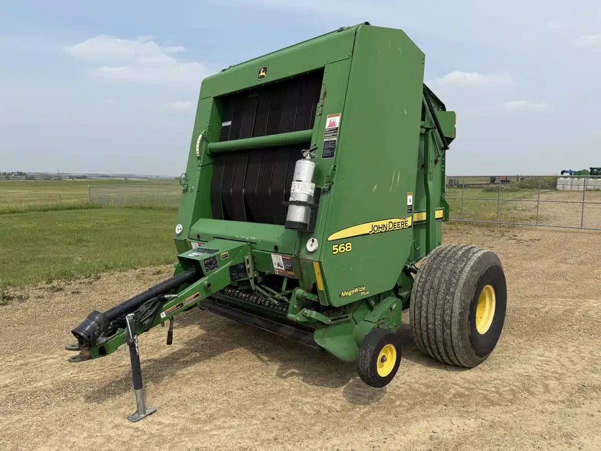 Used 2008 John Deere 568 Round Baler