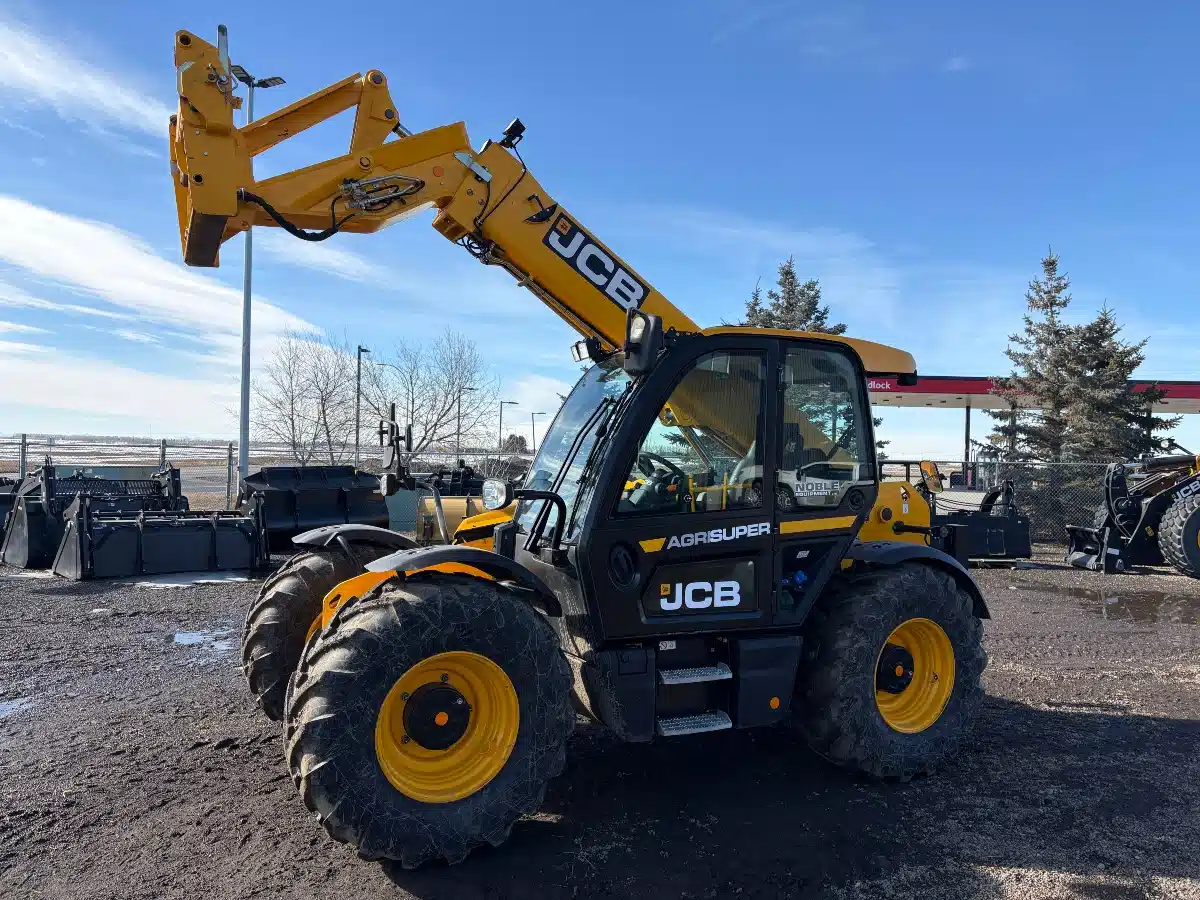 Used 2023 JCB 542-70 TeleHandler