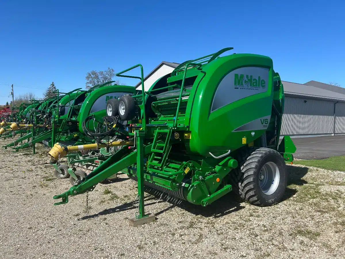 New McHale V6760 Round Baler