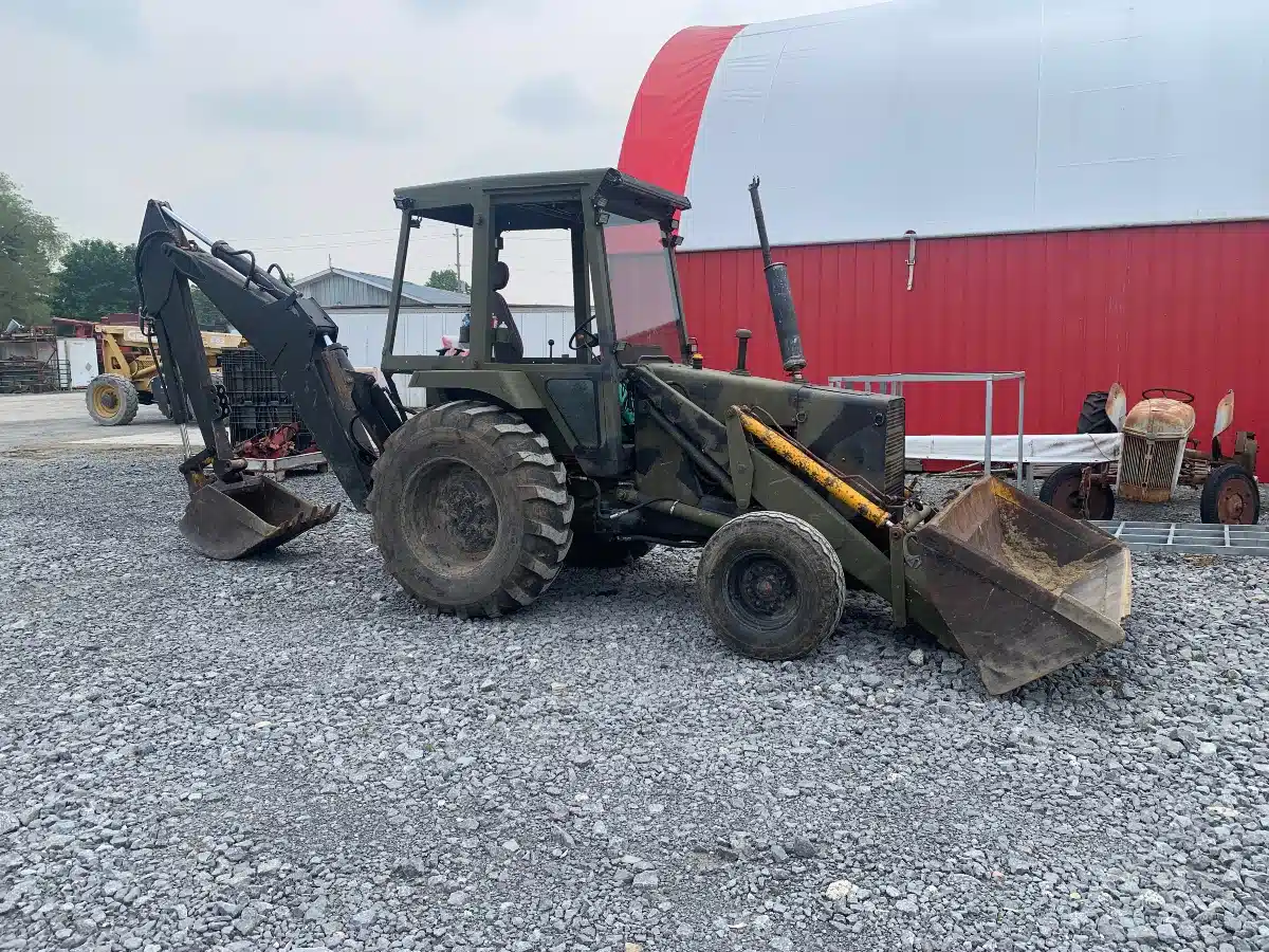 Used Ford 555 Backhoe Loader