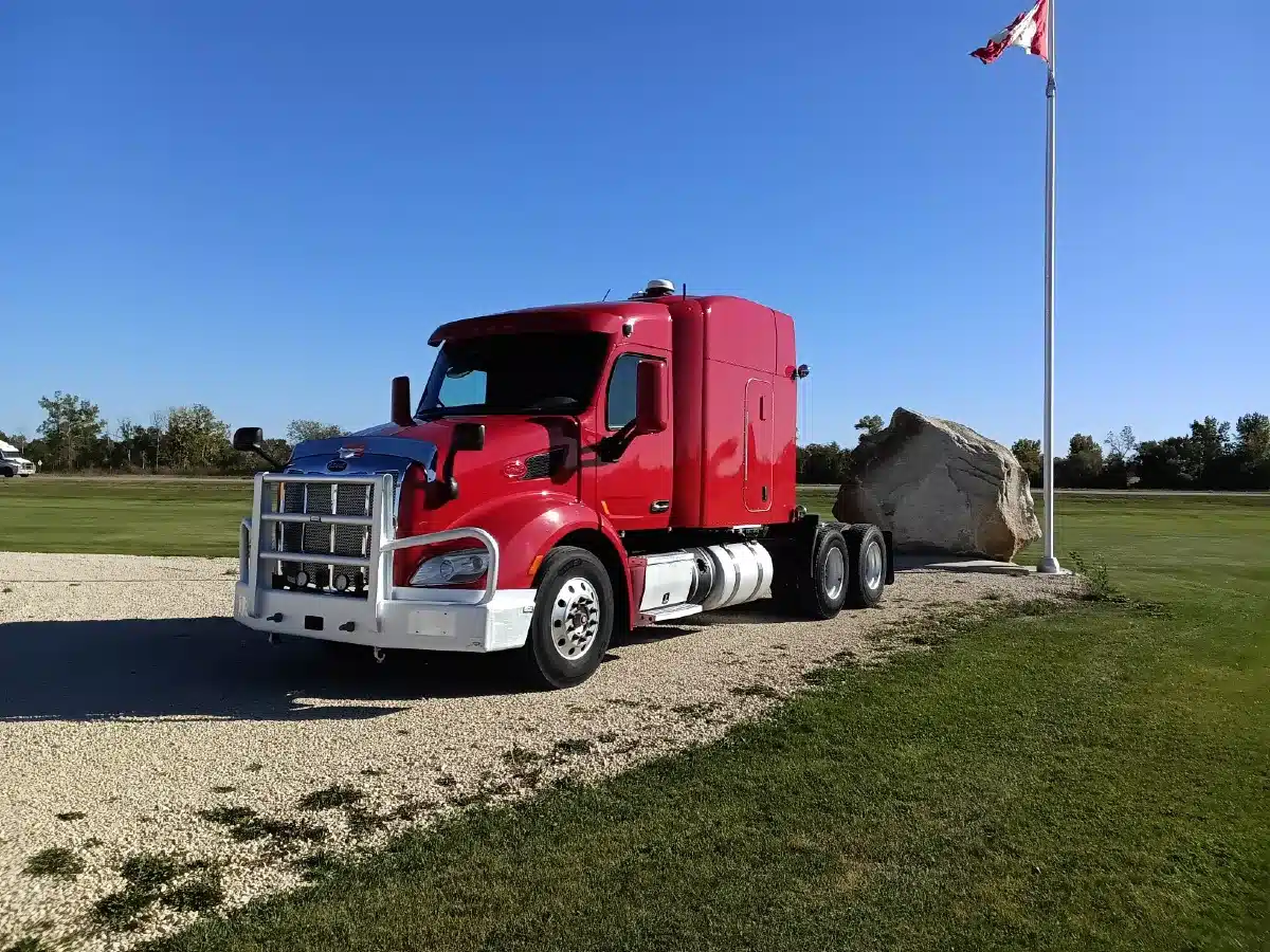 Used 2018 Peterbilt 579 Semi-Truck | AgDealer