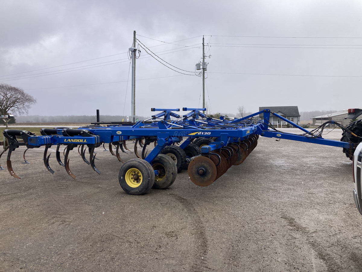 Used 2011 Landoll 2130-23 Chisel Plow