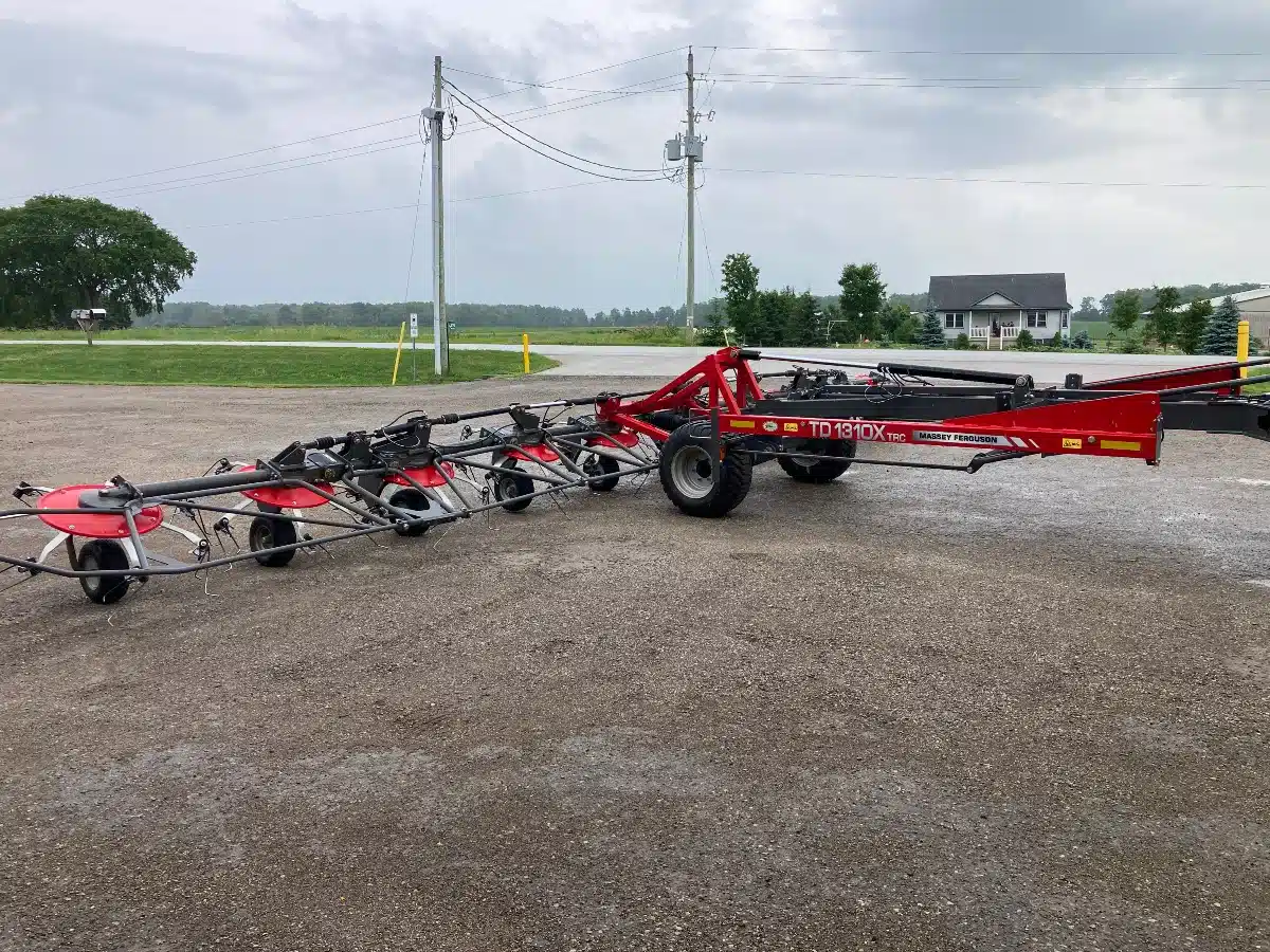 Used 2022 Massey Ferguson TD 1310 XTRC Tedder