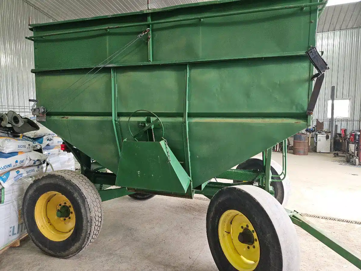 Used Bruns Manufacturing 10p Gravity Box | AgDealer