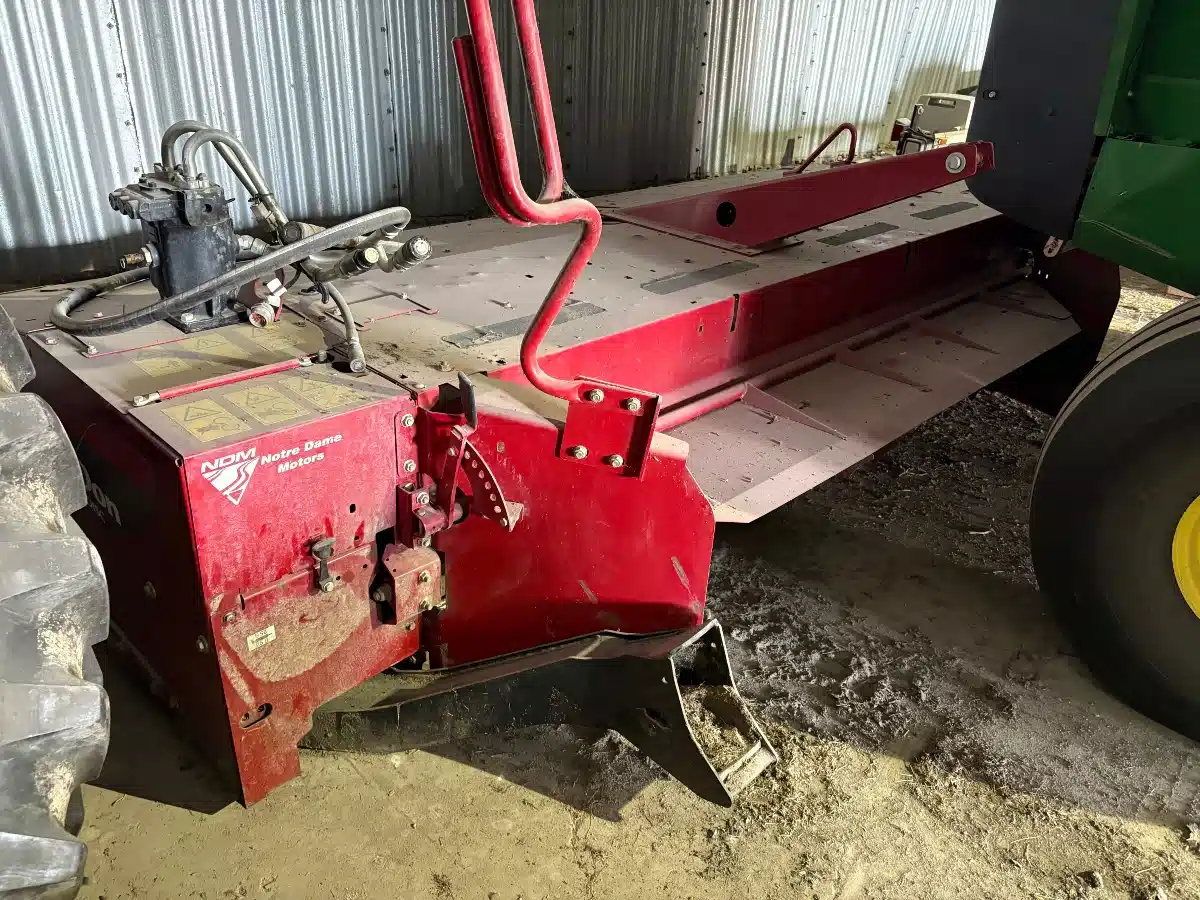 Used 2017 MacDon R8513SP Disc Mower Conditioner