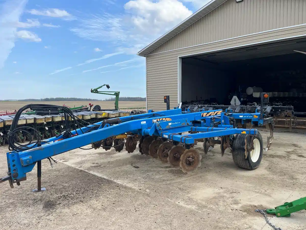 Used Case IH ECOLO-TIGER 530B Disc Ripper | AgDealer