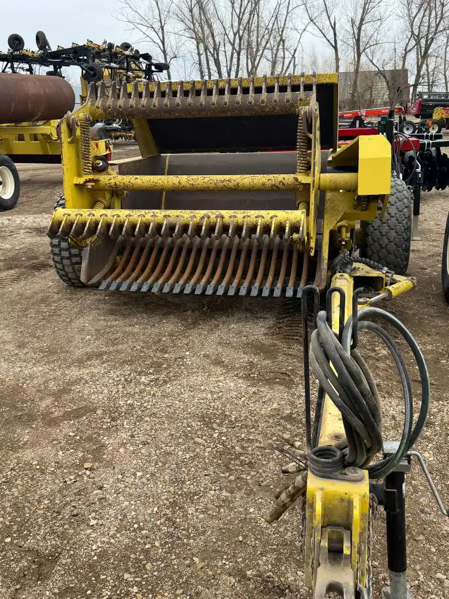 Used 2011 Degelman 7200 Rock Picker