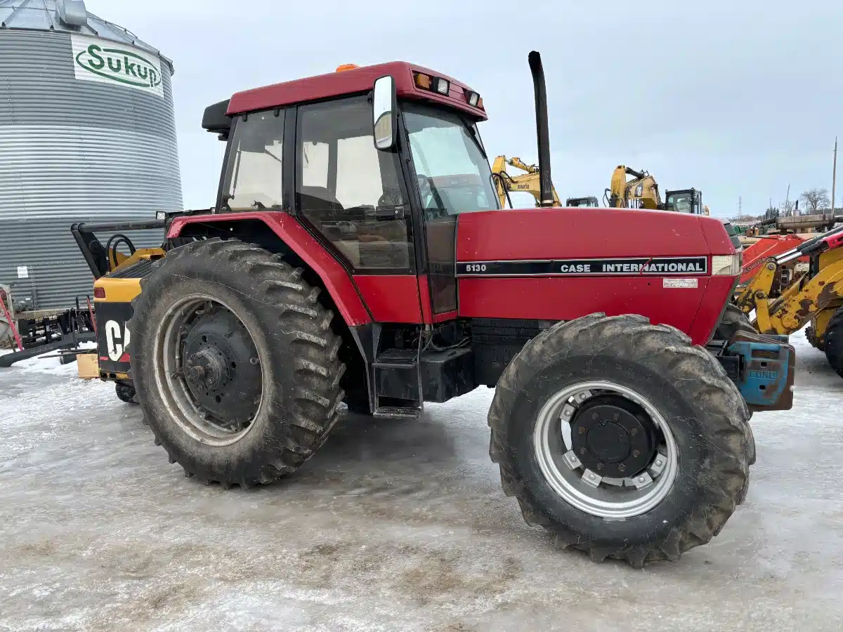 Used 1996 Case IH 5130 Tractor