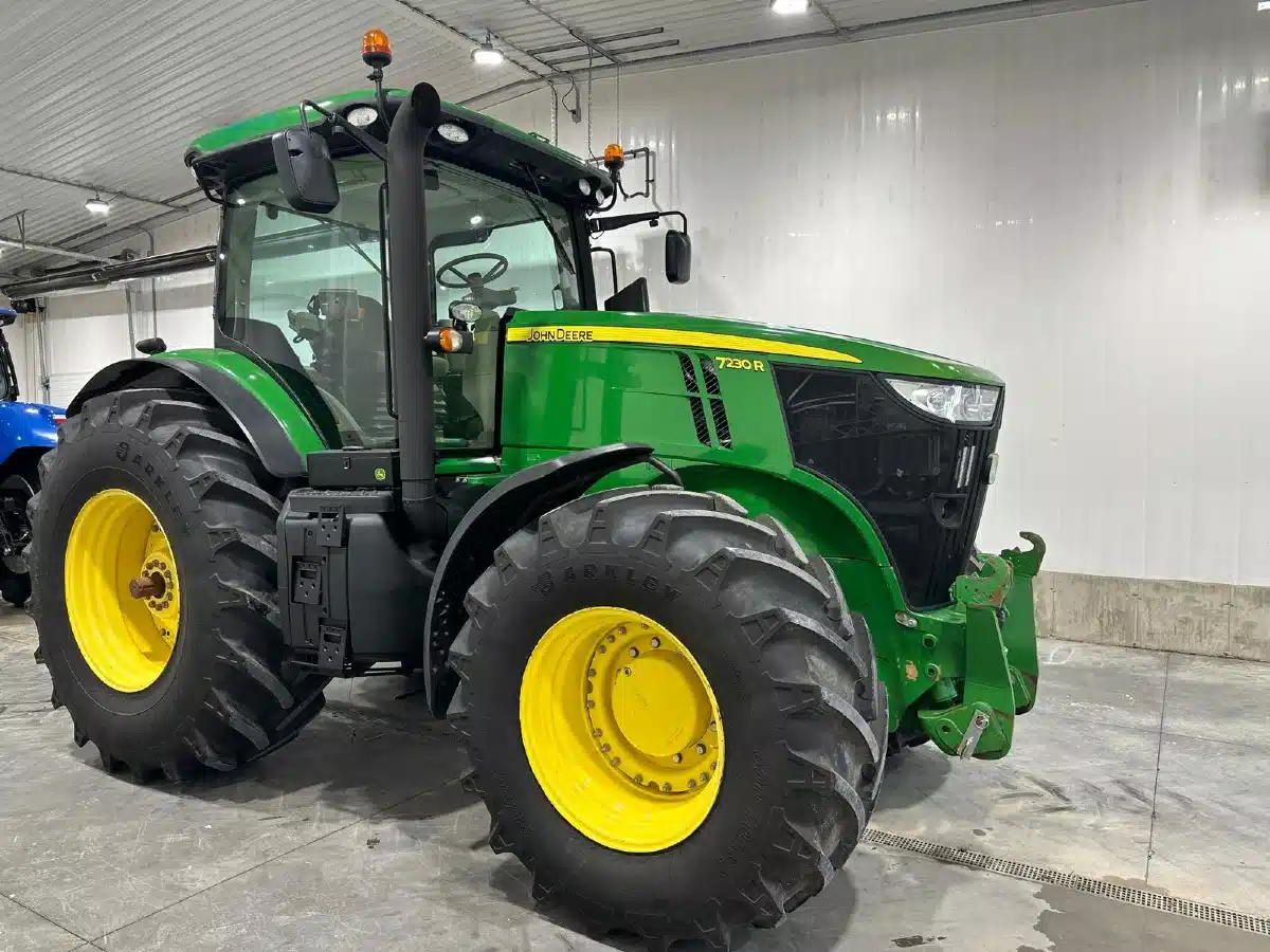Used 2013 John Deere 7230R Tractor | AgDealer