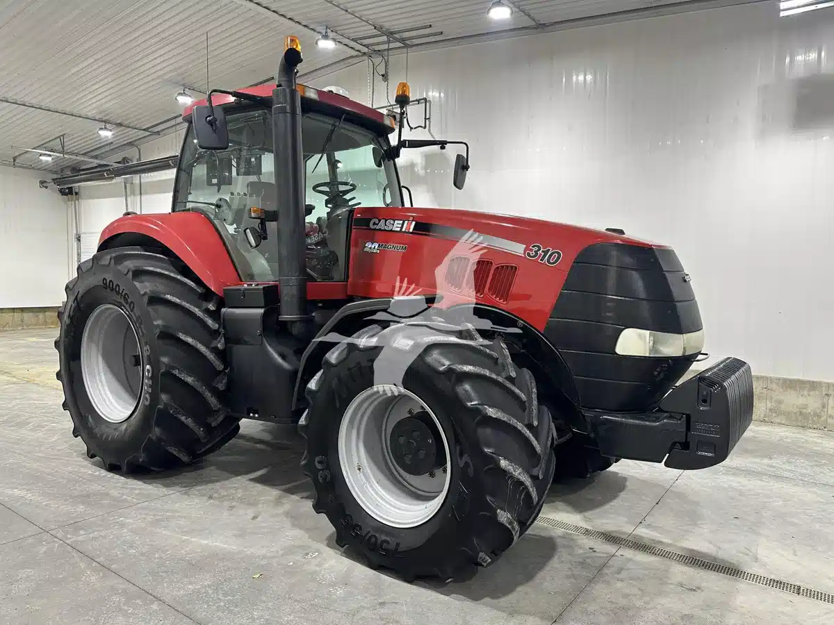 Used 2008 Case IH MAGNUM 305 Tractor