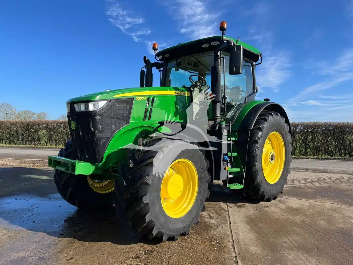 Used 2019 John Deere 7250R Tractor