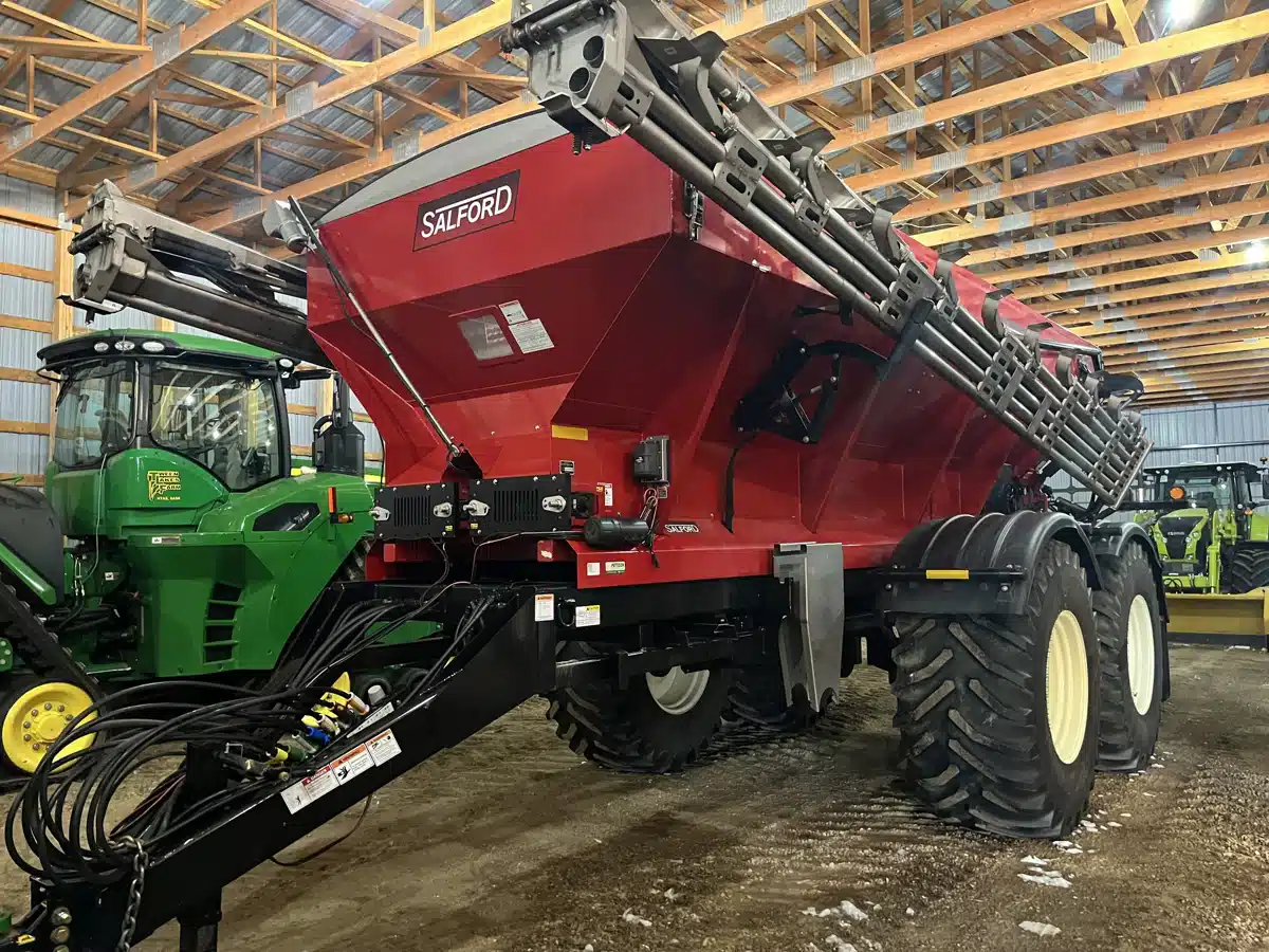 Used 2020 Salford VALMAR 9620 Spreader - Fertilizer