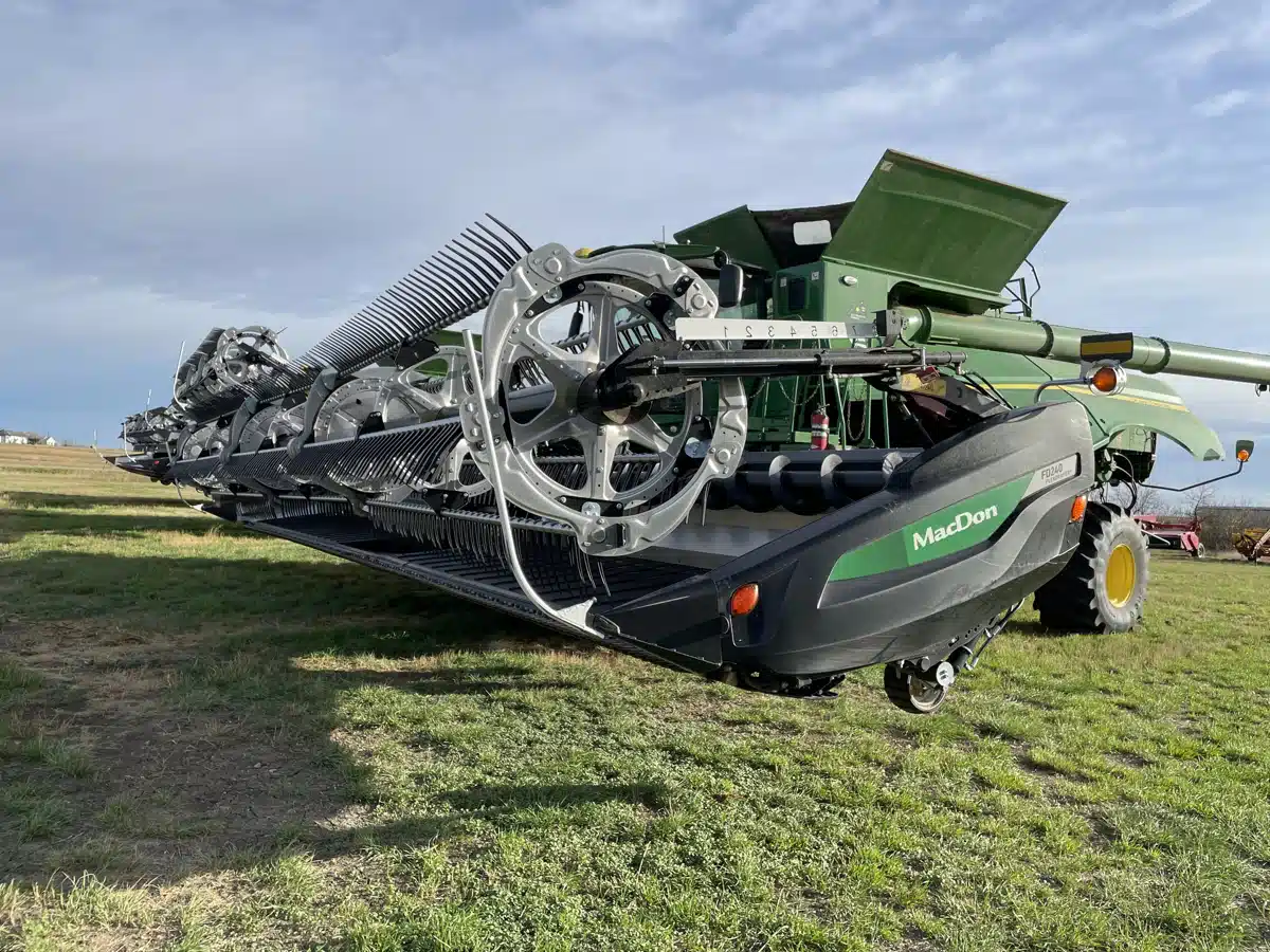 Used 2023 MacDon Industries Ltd. FD240 Header - Flex Draper