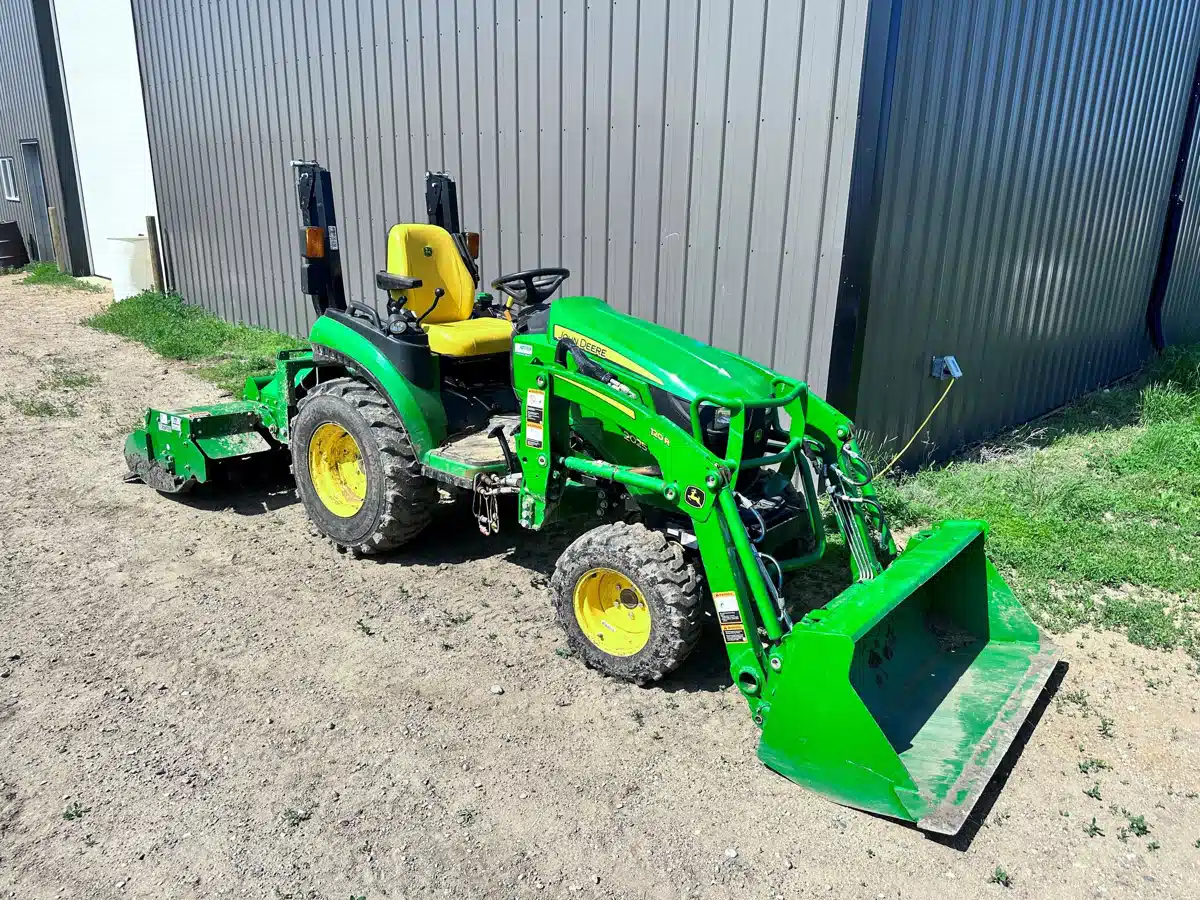 Used 2021 John Deere 2025R Tractor