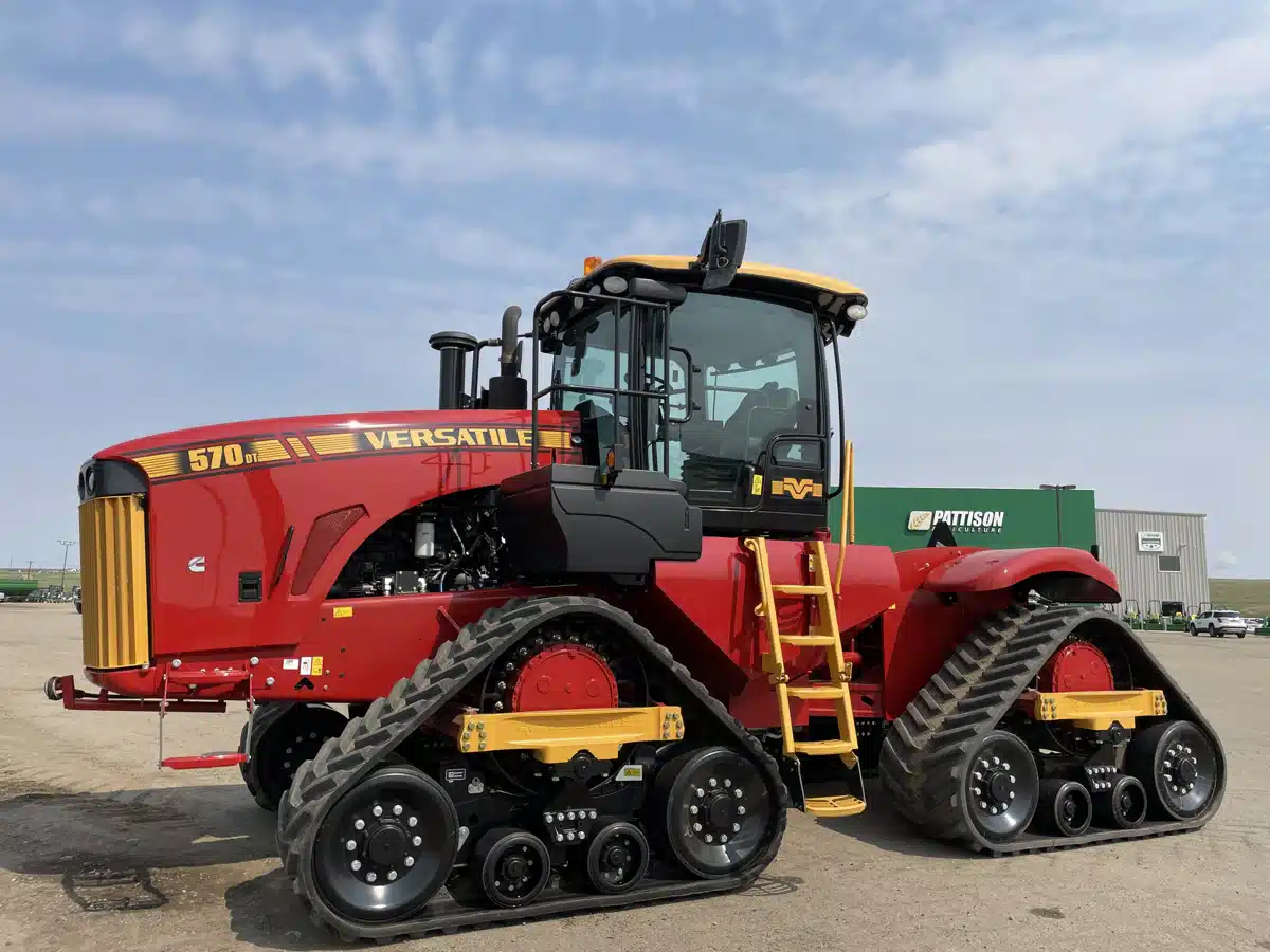 Used 2021 Versatile 570DT Tractor