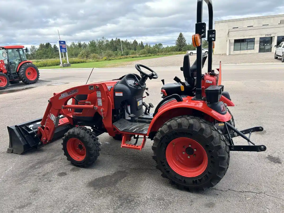 Used 2022 Kioti CX2510H Tractor | AgDealer