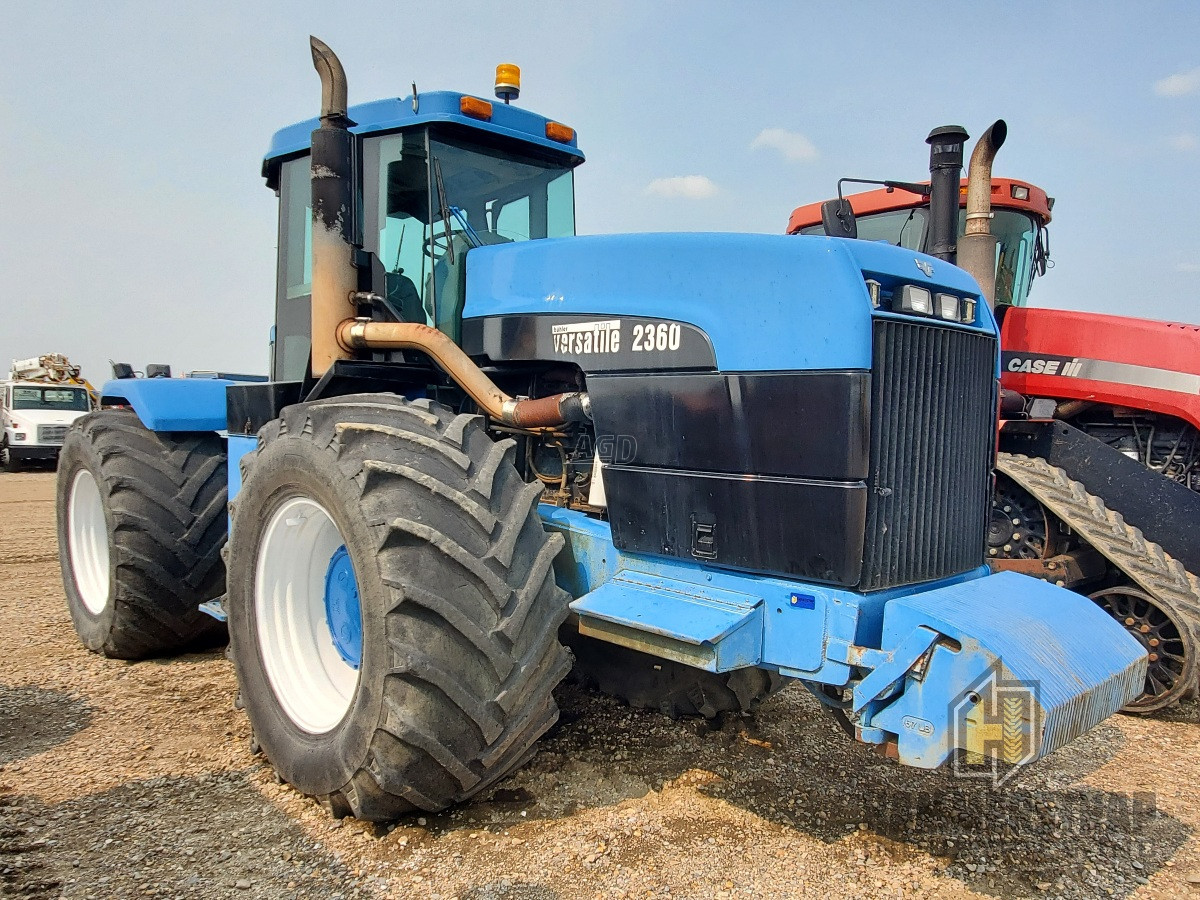 Used 2002 Versatile 2360 Tractor