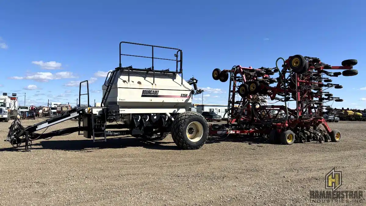 Used 2010 Bourgault 3310-55 Air Drill