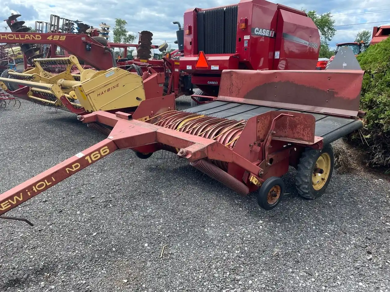 Used New Holland 166 Windrow Inverter | AgDealer
