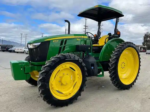 New 2022 John Deere 5115M Tractor | AgDealer