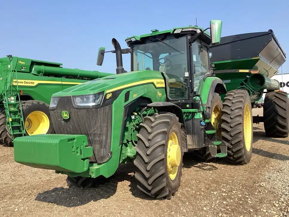 Used 2023 John Deere 8R 250 Tractor | AgDealer