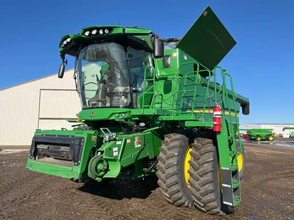 Used 2024 John Deere S770 Combine