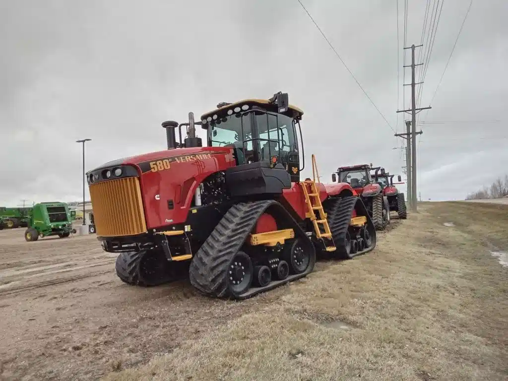 Used 2023 Versatile 580 Tractor