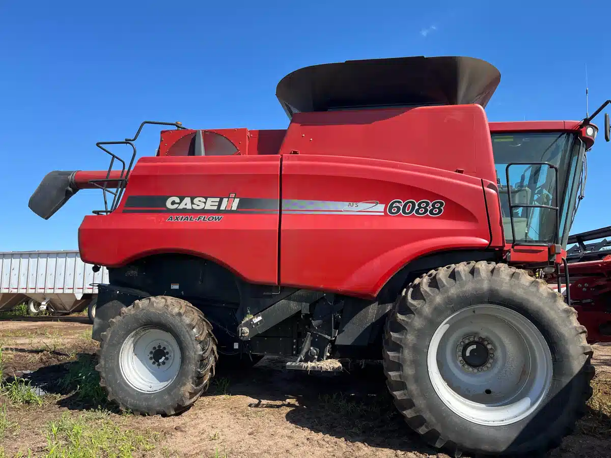 Used 2011 Case IH 6088 Combine | AgDealer