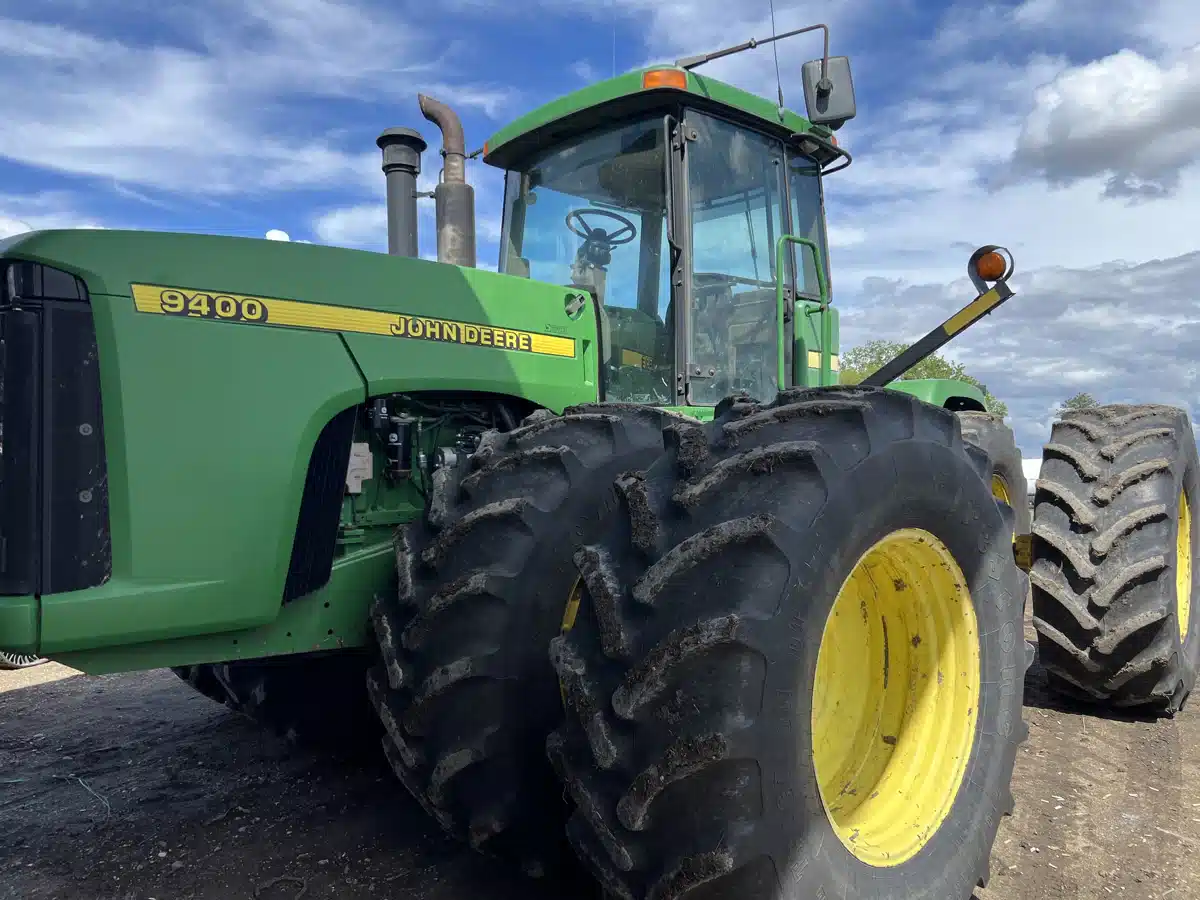 Used 1999 John Deere 9400 Tractor | AgDealer