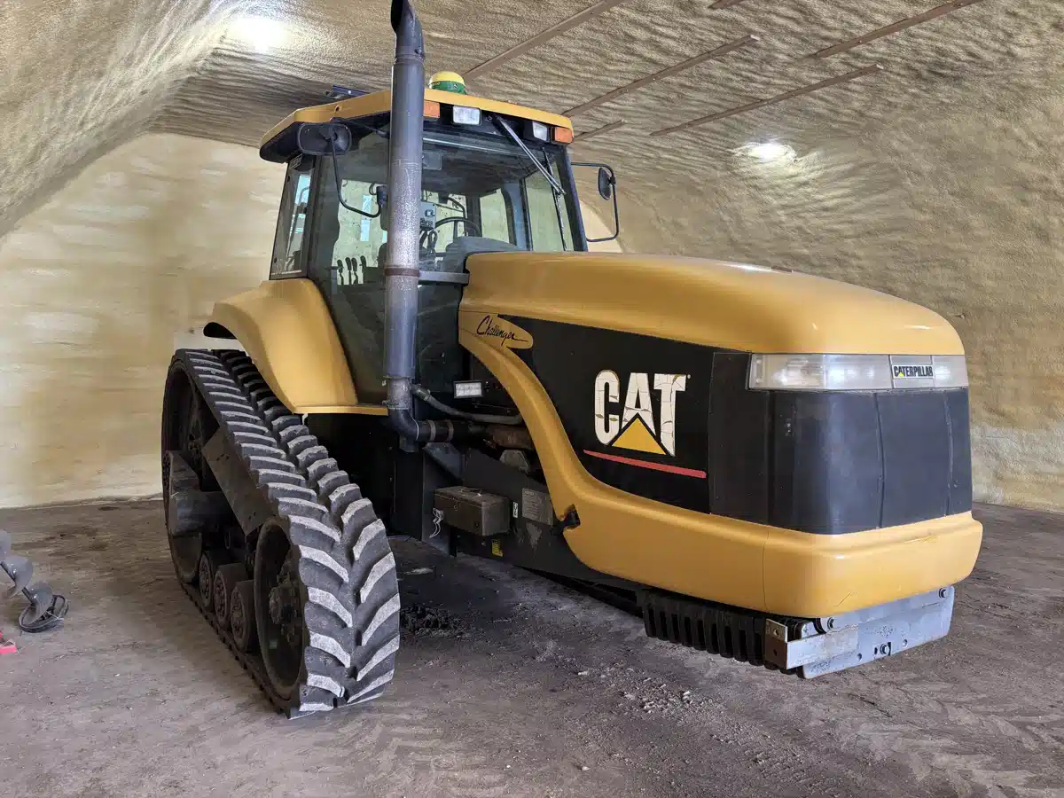 Used 1995 Challenger 35 Tractor