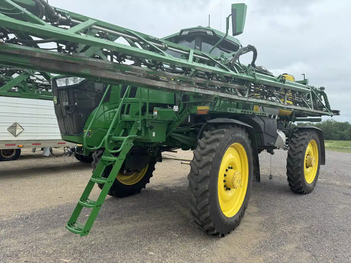 Used 2023 John Deere 612R Sprayer - Self Propelled | AgDealer